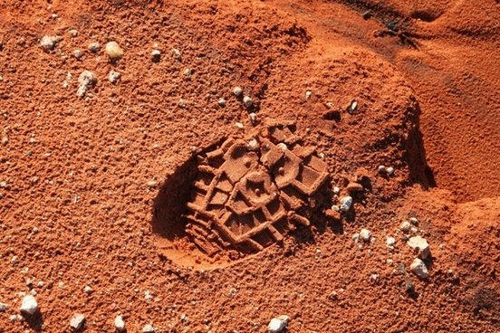 Footprint Free stock photos in JPEG (.jpg) 2272x1704 format for free ...